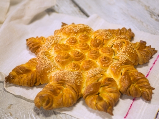 Рецепта за Коледна погача от Бон Апети - Бон Апети