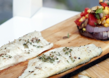 Рецепта за Лаврак на кедрова дъска от Бон Апети - Бон Апети